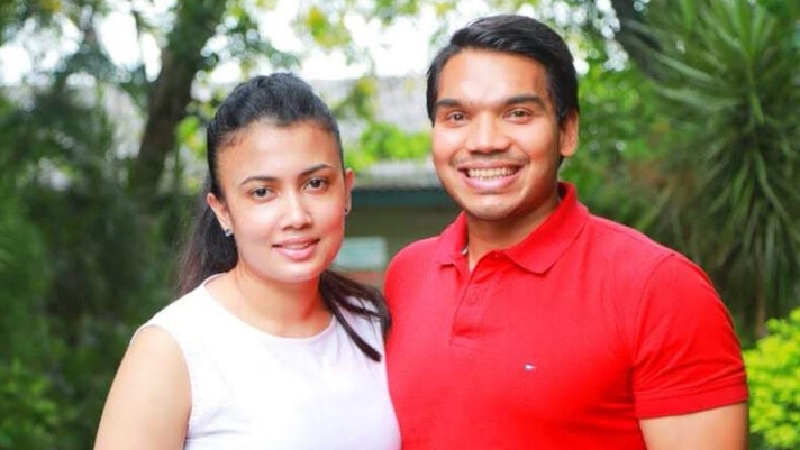 නාමල්ගේ බිරිඳ හා දරු දෙදෙනා රටින් පිටවෙයි ? කතාවේ ඇත්ත මෙන්න! - TODAY ...